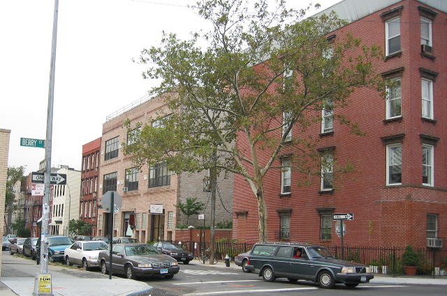NYC:Brooklyn hoods-Northside | SkyscraperCity Forum